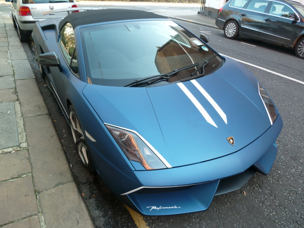 Lamborghini Gallardo technical specifications and fuel economy